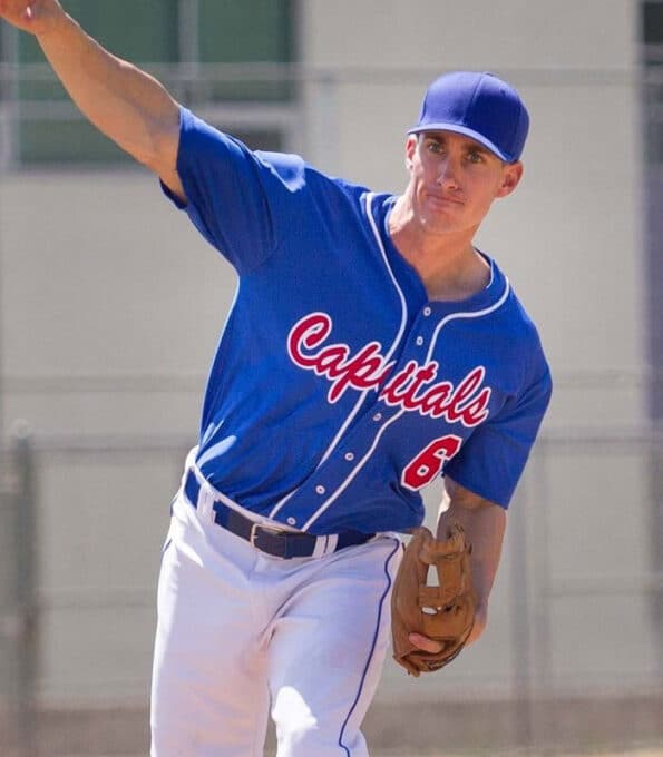 Sports Uniform Manufacturer USA | Zeeni Sport Uniforms | Worldwide Shipping